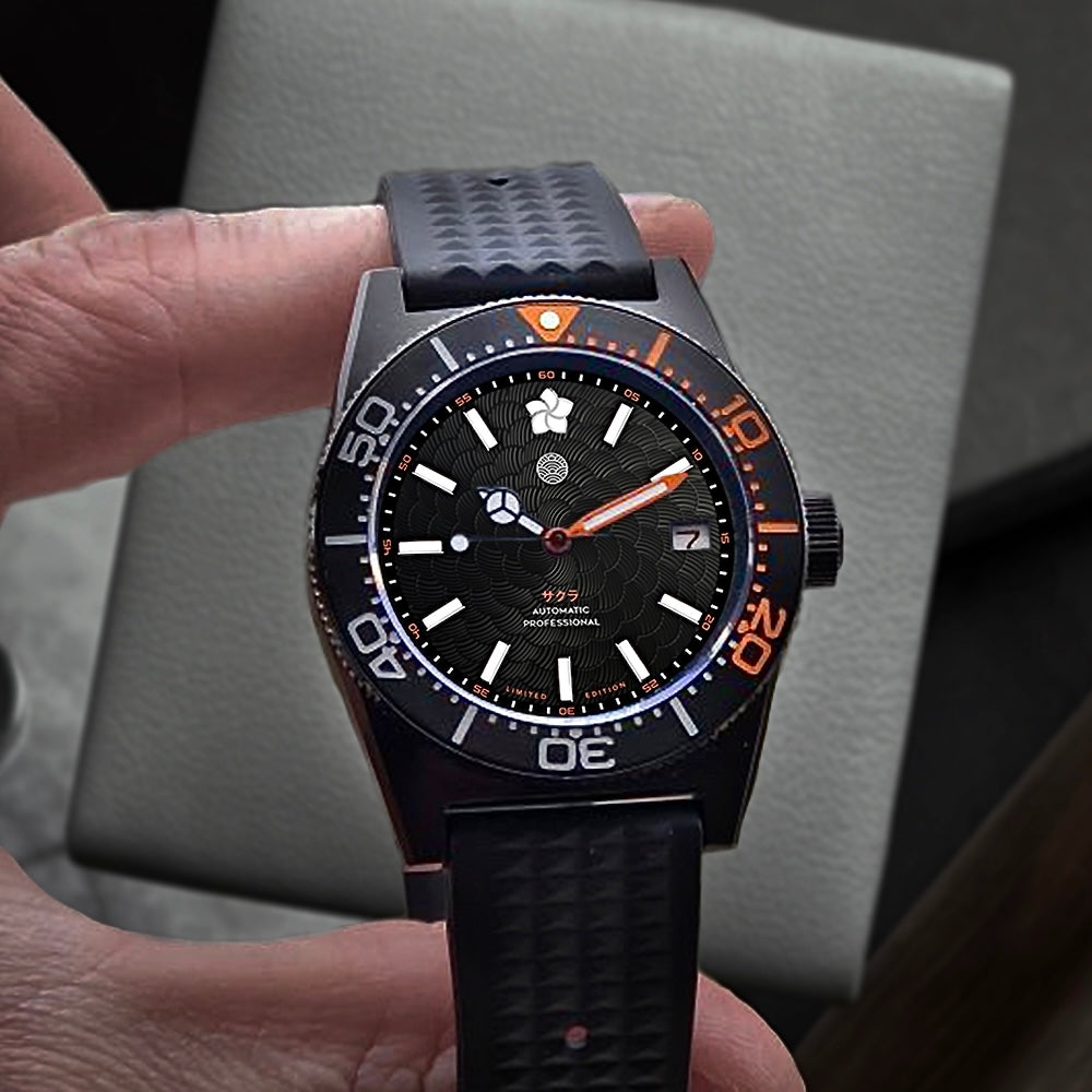 KOMO | Limited Edition Black Sakura Dial